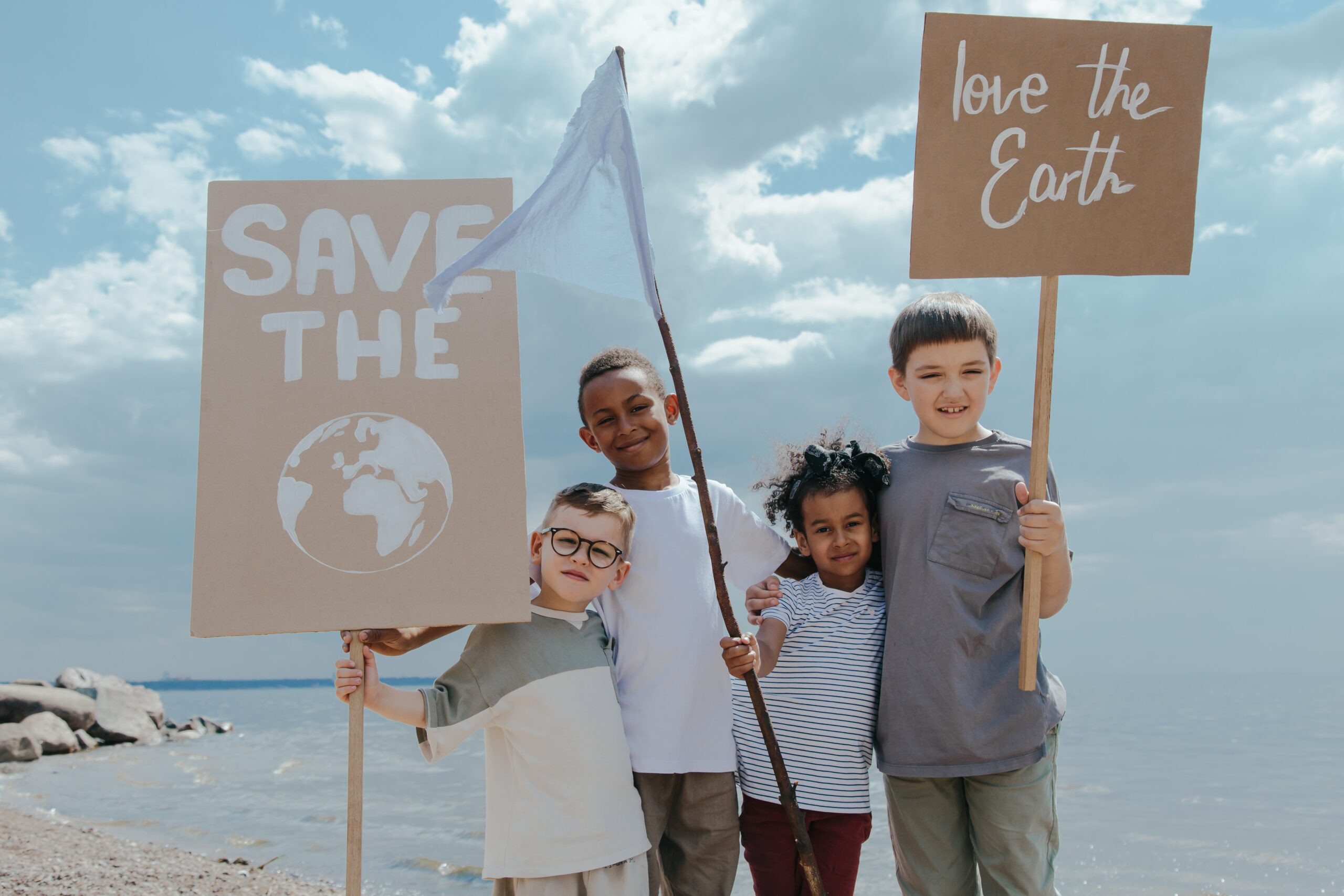 How to motivate your kids to be eco-friendly - Ferrovial's blog