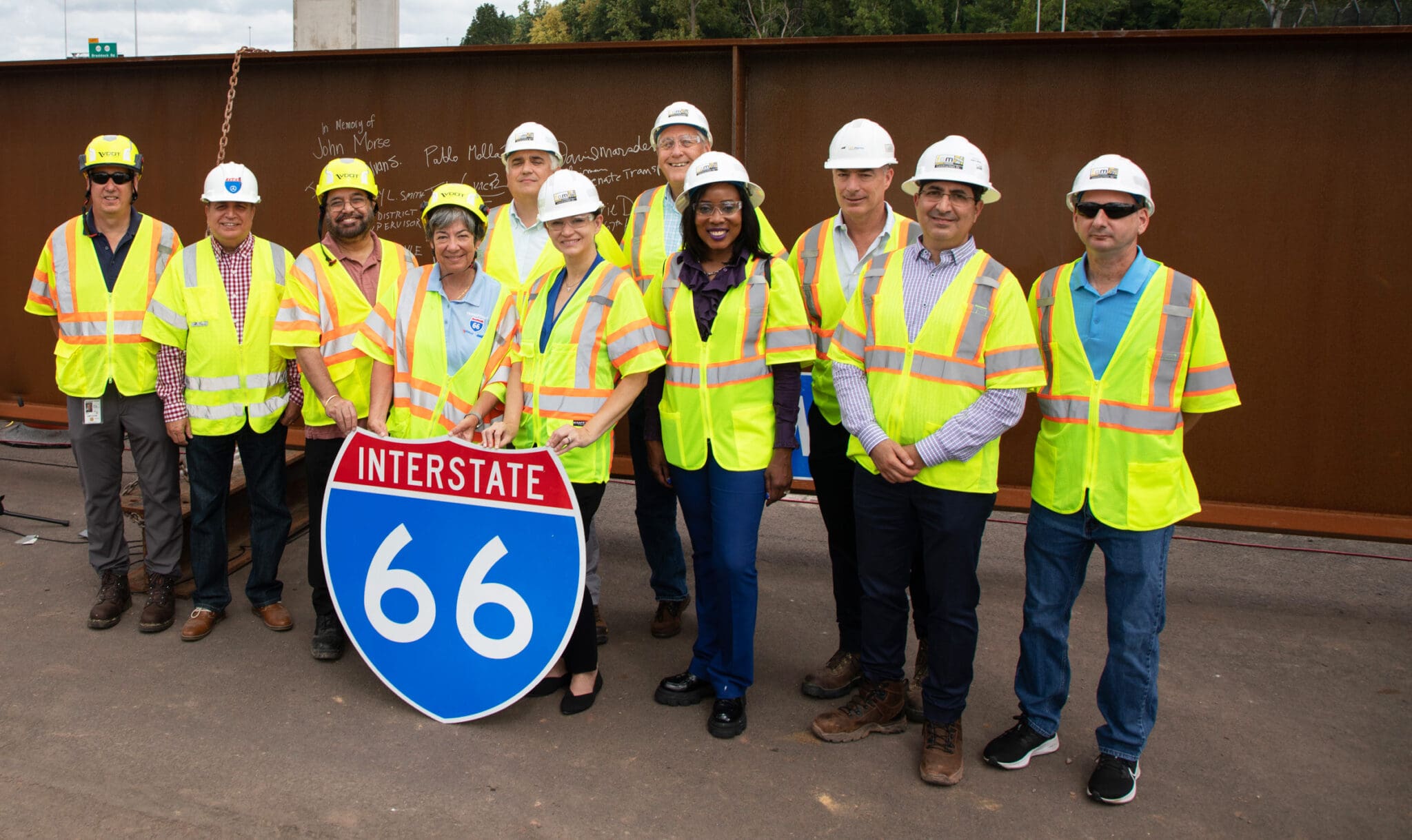 I-66 project and VDOT celebrate with beam-signing ceremony - Ferrovial
