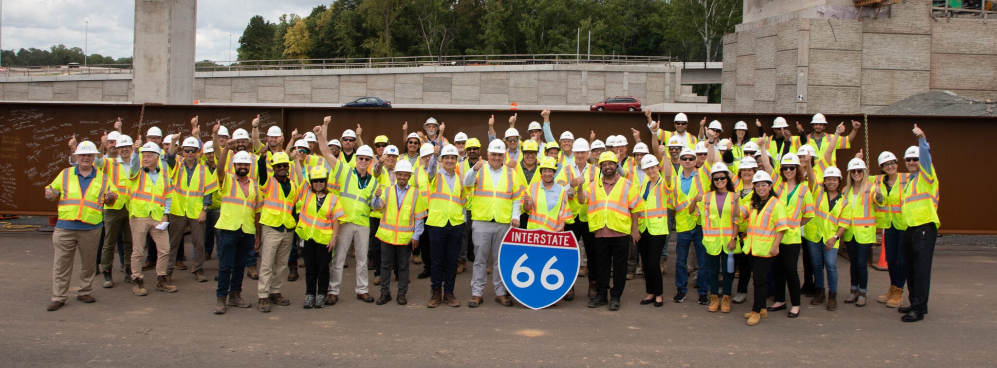 I-66 project and VDOT celebrate with beam-signing ceremony - Ferrovial